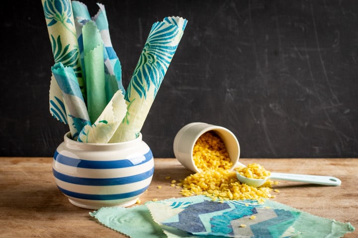 How to Make Beeswax Wraps - The Hedgecombers