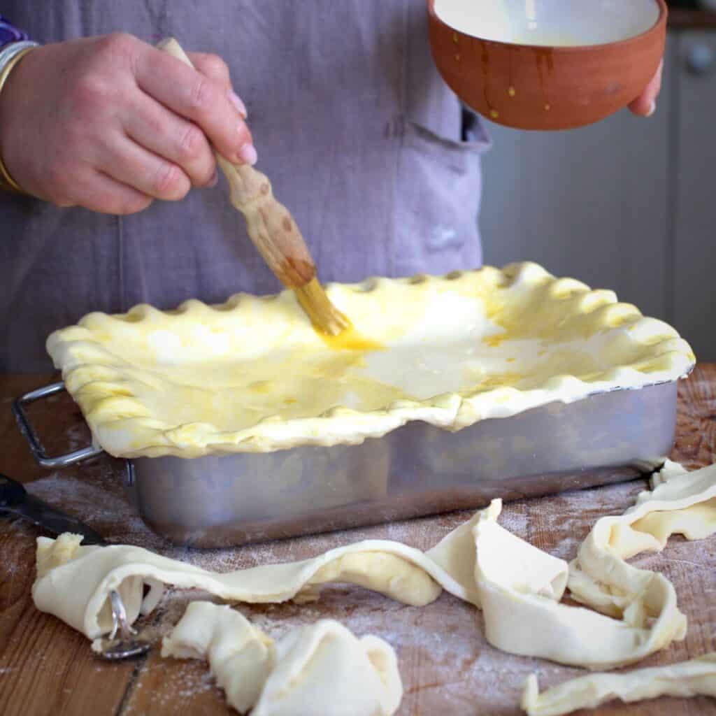 The Best Venison Pie Recipe - The Hedgecombers